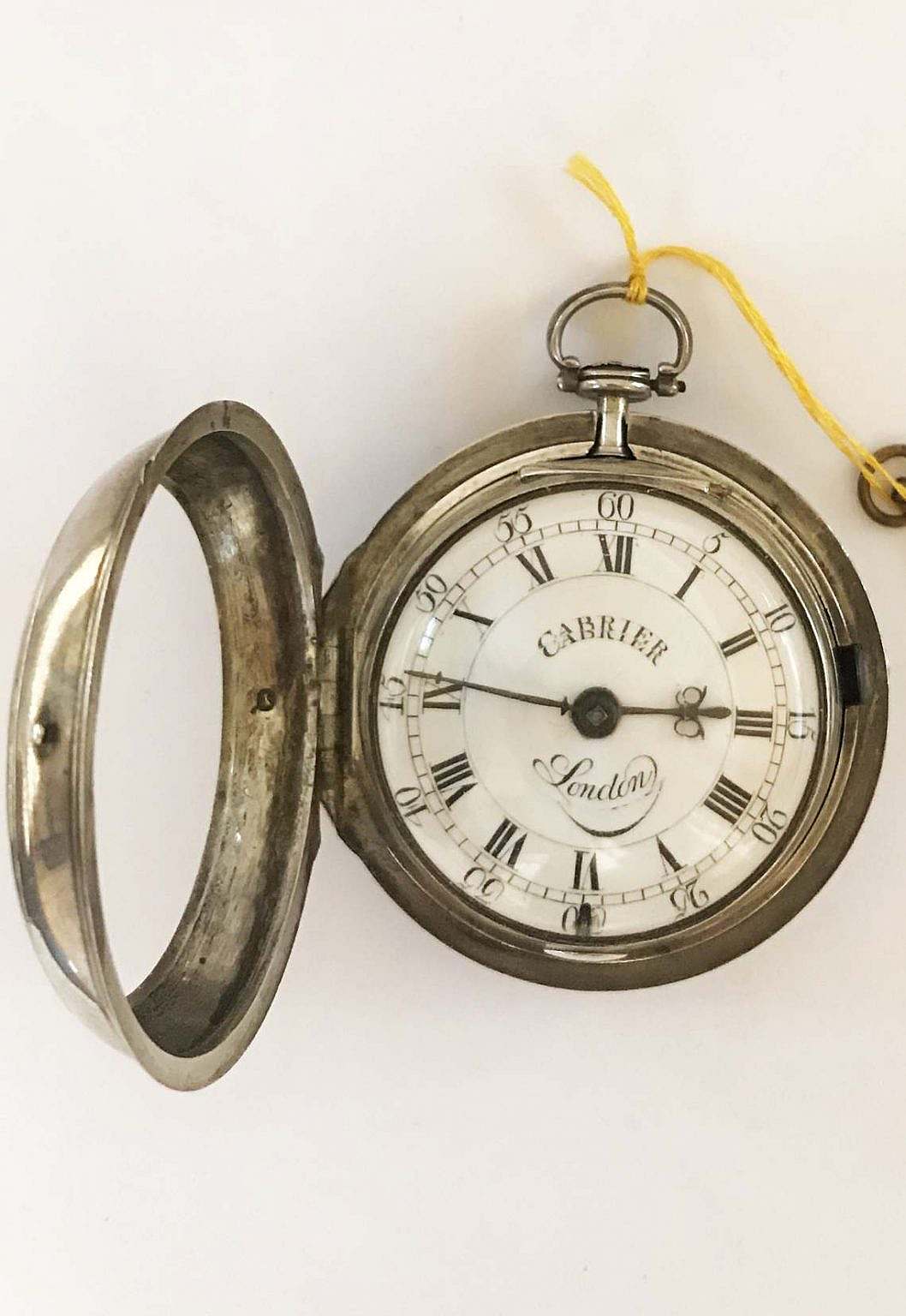 Reloj del maestro relojero CHARLES CABRIER, estilo catalino, realizado ...